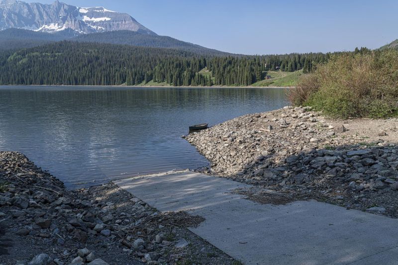 Colorado Dawn: Mountains, Lake, and Landscape HDRi Maps and Backplates