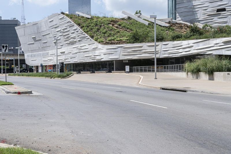 Dallas, Texas: Modern Architecture Cityscape HDRi Maps and Backplates