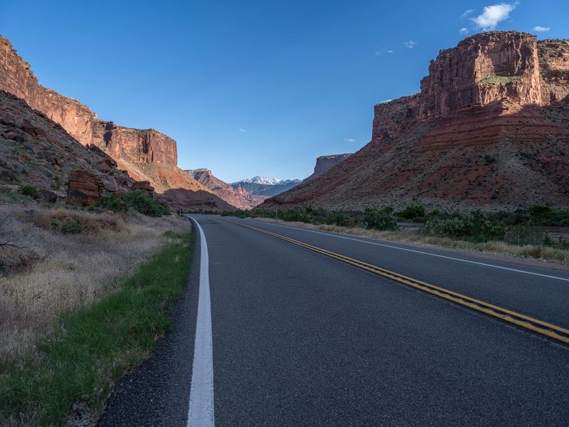 Dawn Road in Utah: Exploring the Canyons and Landscape HDRi Maps and ...