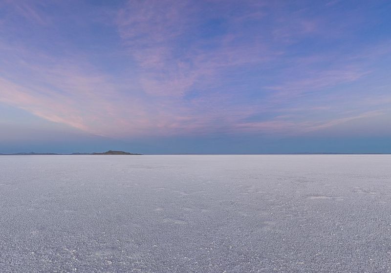 Dawn in Utah: A Desert Landscape with Salt Lake HDRi Maps and Backplates