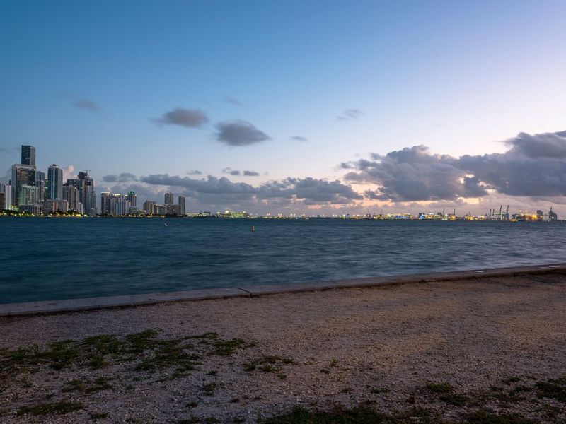 Dawn View of Miami Beach: City Life by the Water HDRi Maps and Backplates