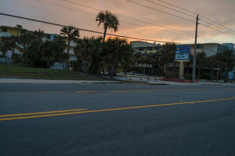 Daytona Beach, Florida, USA: Dawn City HDRi Maps and Backplates