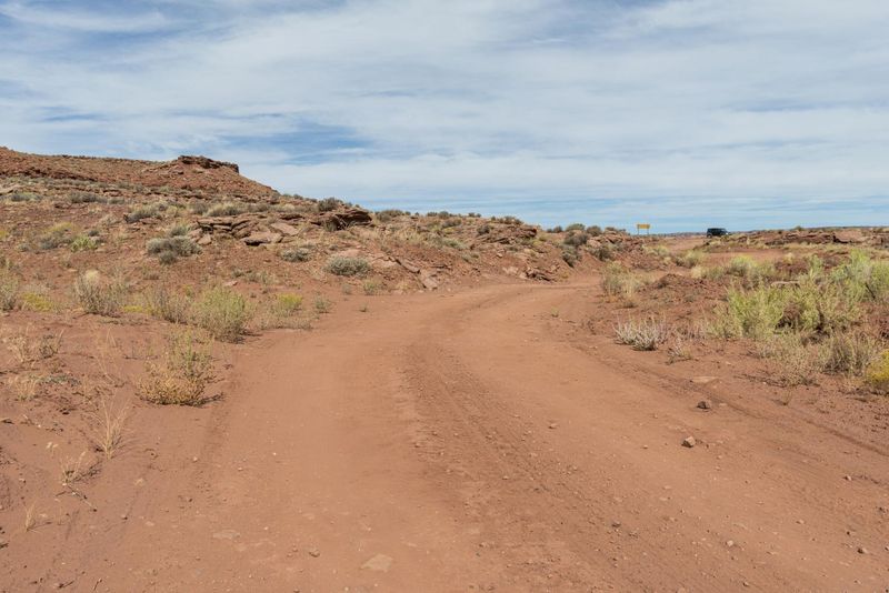 Off Road Adventure in Utah's Desert Landscape HDRi Maps and Backplates