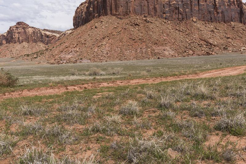 Desert Landscape in Utah with Grey Sky and Mountain Landforms - HDRi ...