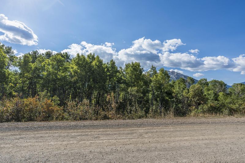 Dirt Road in Colorado Border Scenic Landscape HDRi Maps and Backplates