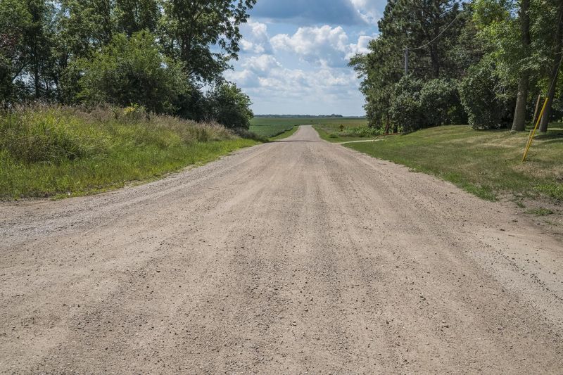 Dirt Road in Iowa: Through the Farm Field HDRi Maps and Backplates