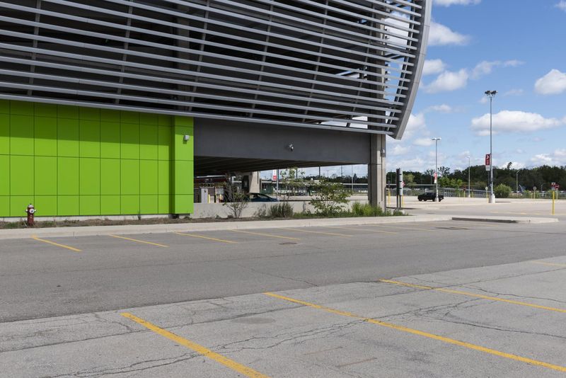 Downtown Toronto Building with Yellow Facade HDRi Maps and Backplates