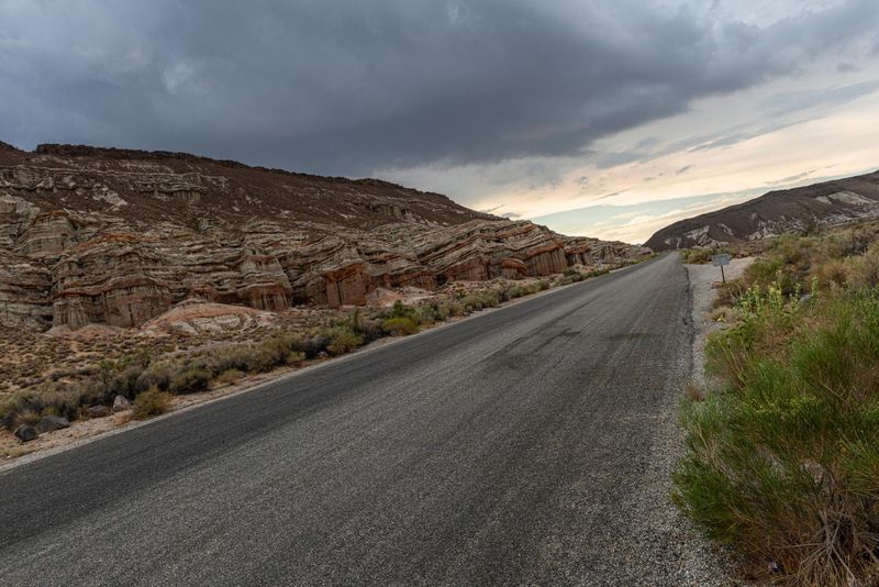 Dramatic California Dawn: A Captivating Desert Landscape - HDRi Maps ...