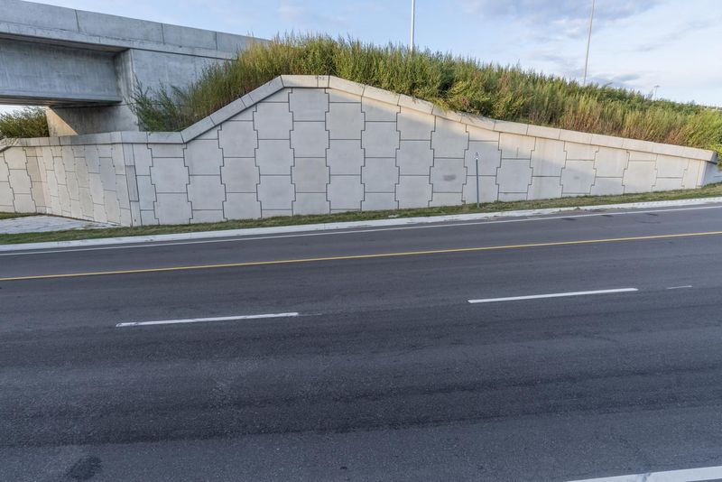 Elevated Concrete Ramp in Markham, Ontario