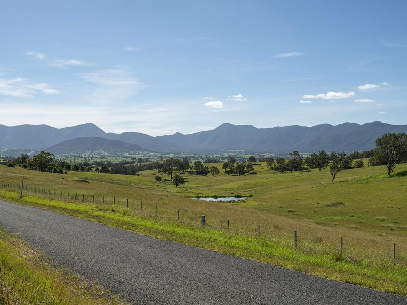 Elevated Dirt Road in Bega Valley, Australia HDRi Maps and Backplates