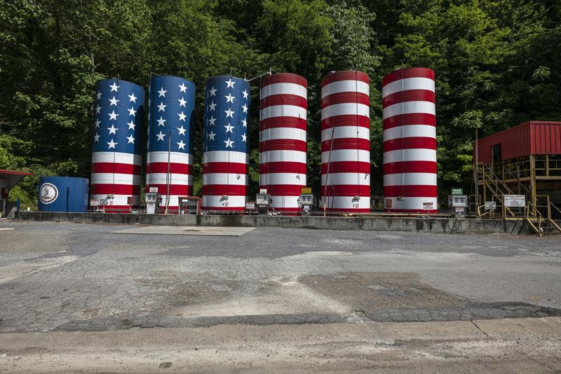 Empty Lot with USA Patriotic Cylinders and Trees HDRi Maps and Backplates