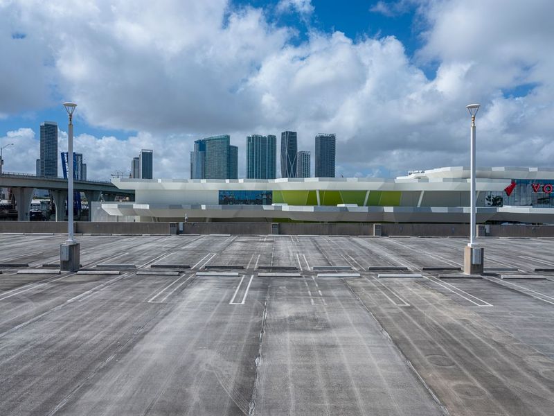 Empty Parking Lot in Miami Beach Cityscape HDRi Maps and Backplates