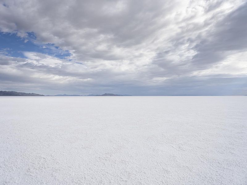 Endless Road in Utah: Embracing the Open Space HDRi Maps and Backplates