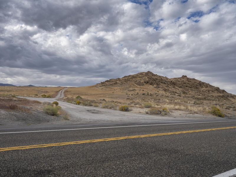 Endless Road in Utah, USA with Mountain Range HDRi Maps and Backplates