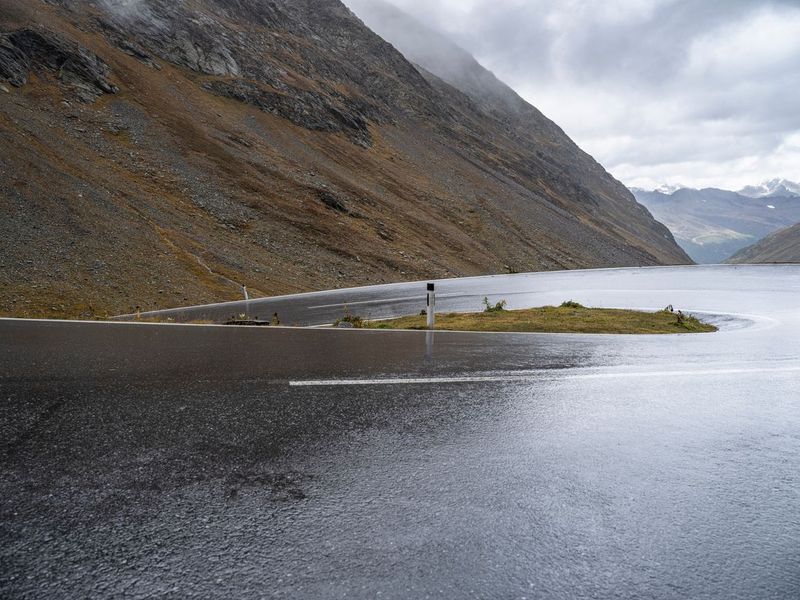 Switchback Road in Europe: Wet Asphalt and Rain HDRi Maps and Backplates