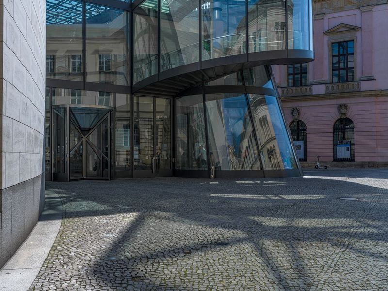 European Urban Design and City Life HDRi Maps and Backplates