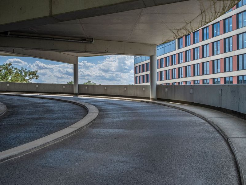 European Urban Design in Germany: Hard Shadows and Modern Architecture ...