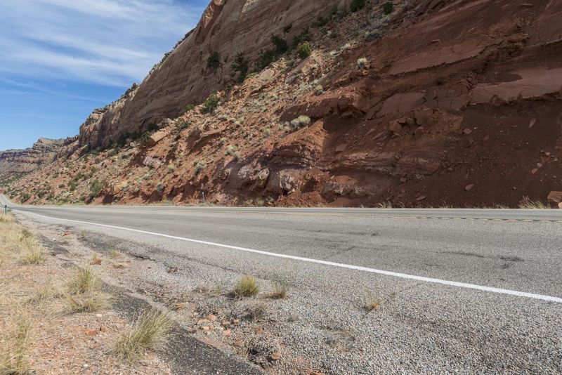 Exploring Utah Highways: Embracing the Mountain Landforms HDRi Maps and ...