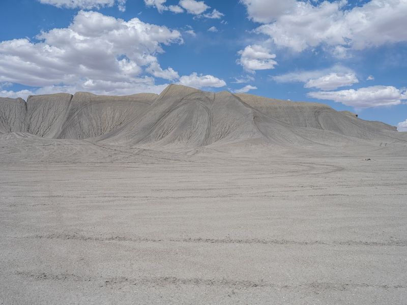 Factory Butte, Utah: Off-road Adventure - HDRi Maps and Backplates