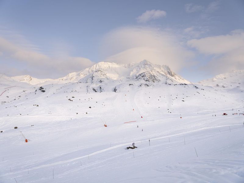 French Alps Winter Landscape: Snow Mountain HDRi Maps and Backplates