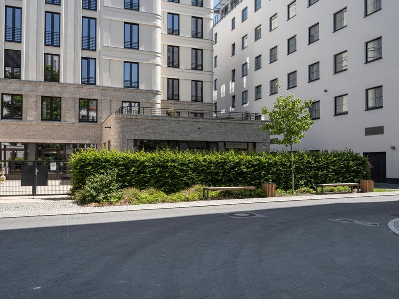 German High-Rise: A Glimpse of Urban Architecture HDRi Maps and Backplates