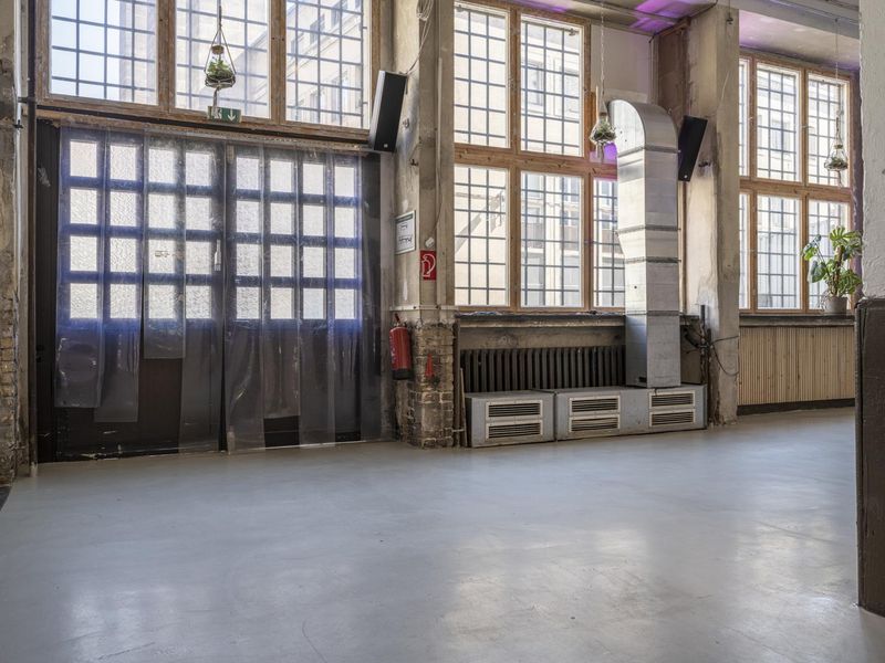 A German Venue: Industrial Concrete Surfaces HDRi Maps and Backplates