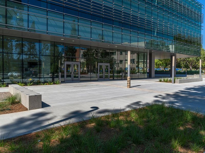 Glass Walled Building with Lots of Windows in Los Angeles HDRi Maps and ...