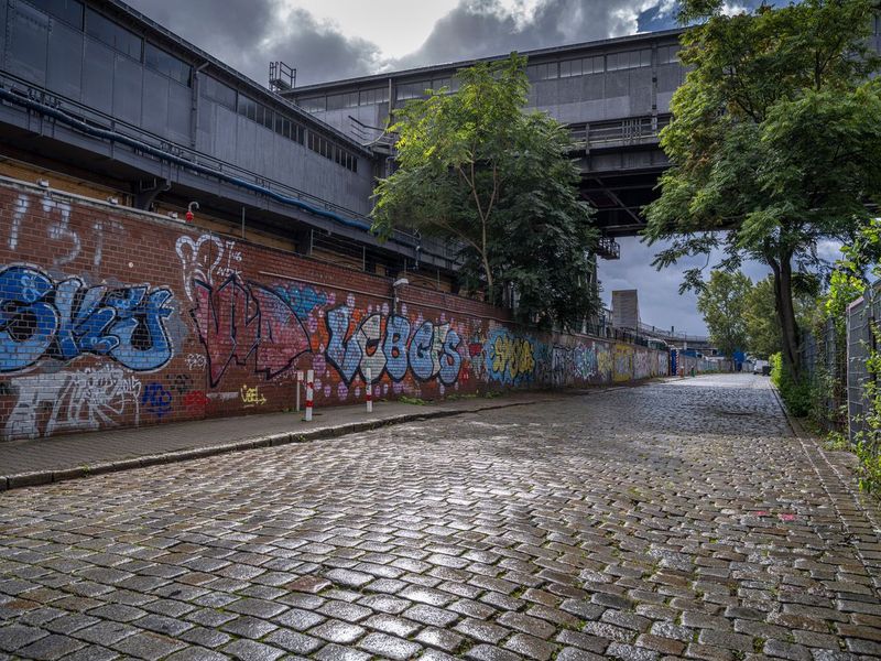 Graffiti Art in Berlin, Europe HDRi Maps and Backplates