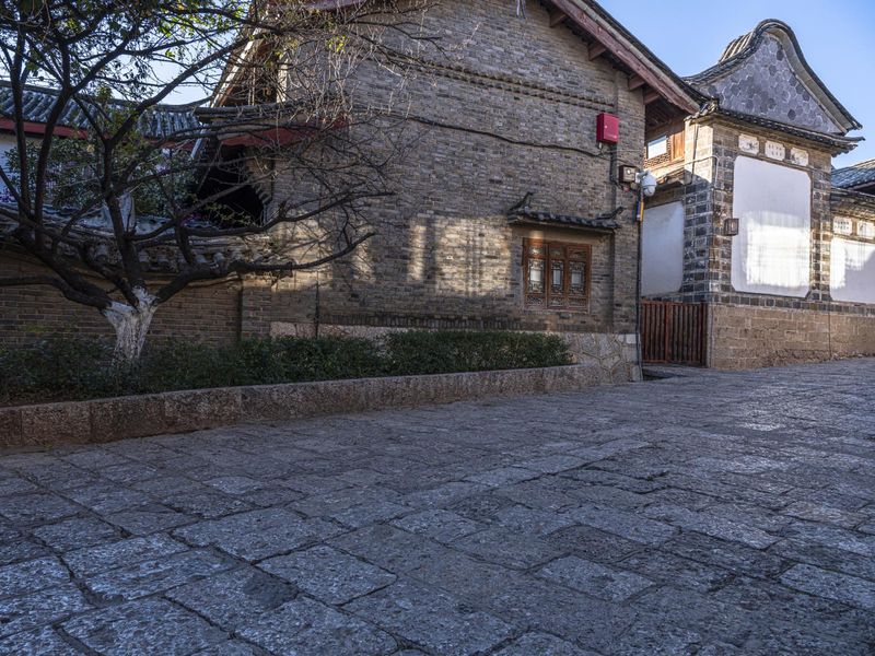 Historic Architecture: Cobble Stone Street