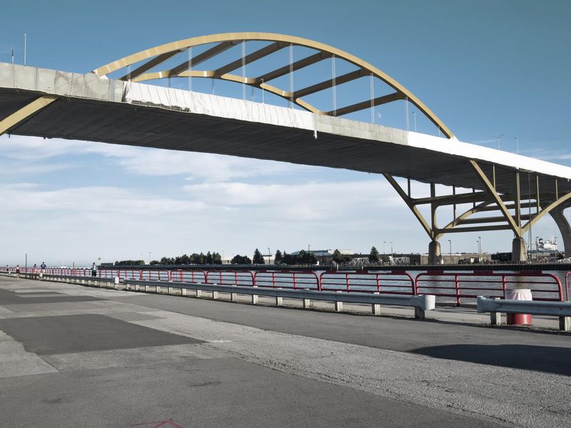 City Bridge: Coastal View in Illinois HDRi Maps and Backplates