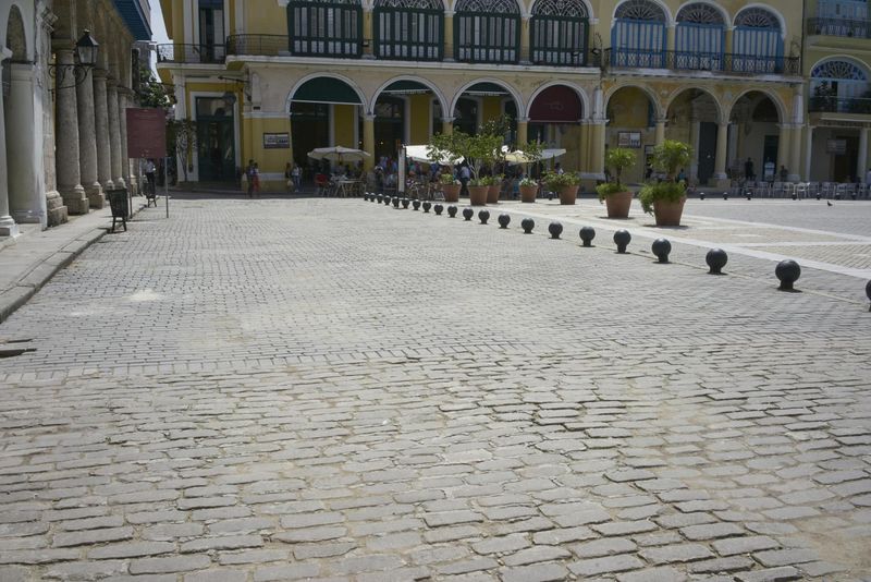 La Habana Cuba Town Square Architecture HDRi Maps and Backplates