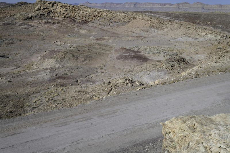 Utah Desert Landscape HDRi Maps and Backplates