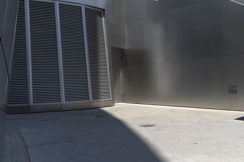 Abstract Futuristic Architecture in Los Angeles HDRi Maps and Backplates