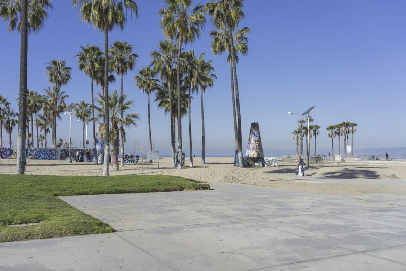 Los Angeles California Beach Vacation HDRi Maps and Backplates