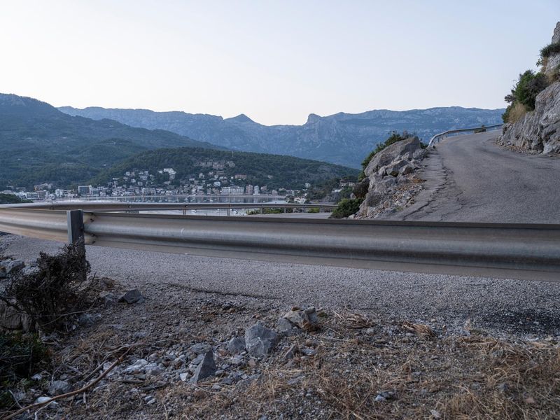 Mallorca's Curve: A Stunning Landscape overlooking the Ocean HDRi Maps ...