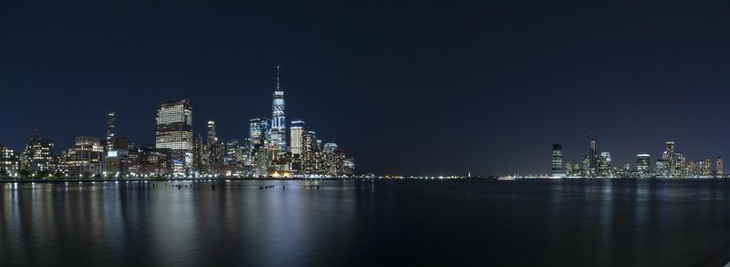 Manhattan: An Urban Metropolis with Reflections HDRi Maps and Backplates