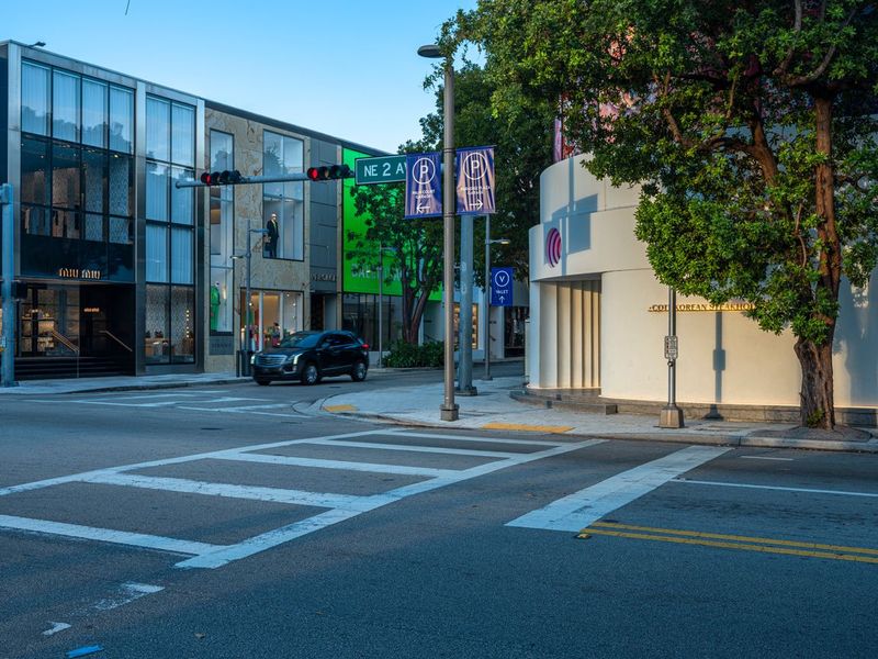 Miami Beach, Florida: Urban Design and City Life HDRi Maps and Backplates