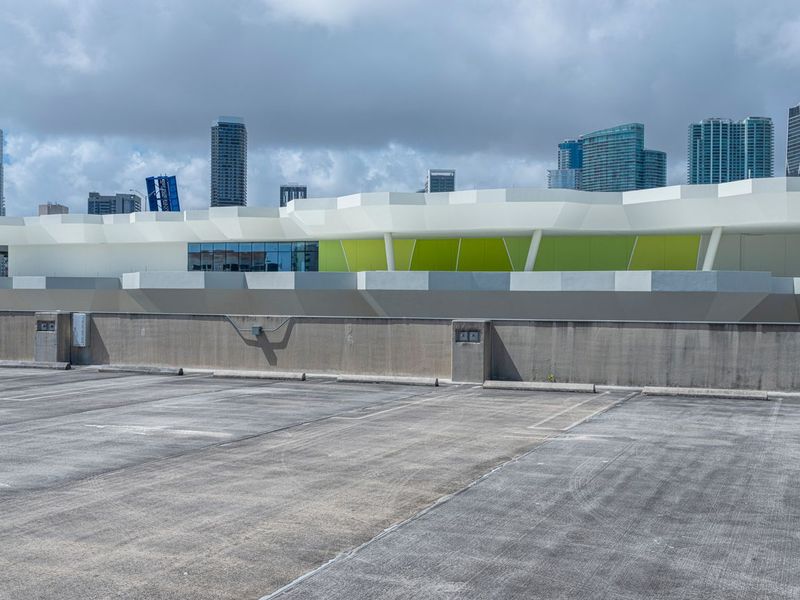Miami Parking Deck Cityscape: Your Guide to Urban Parking Solutions ...