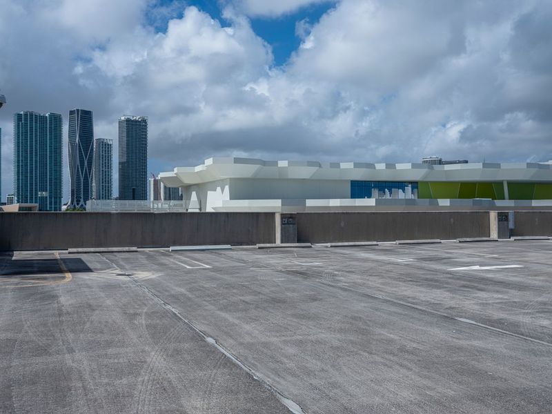 Miami Parking Garage in Urban Cityscape HDRi Maps and Backplates