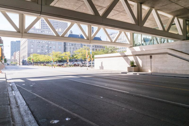 Milwaukee Business District: Skyway Bridge Connecting Buildings HDRi ...
