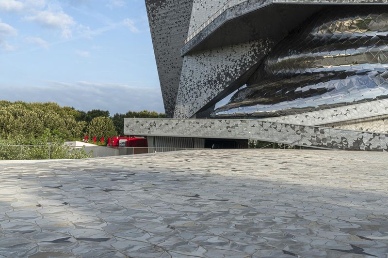 Modern Architectural Structure In Europes City Hdri Maps And Backplates