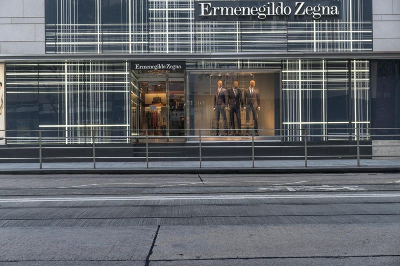 Modern Architecture in Hong Kong: A Stunning Storefront HDRi Maps and ...
