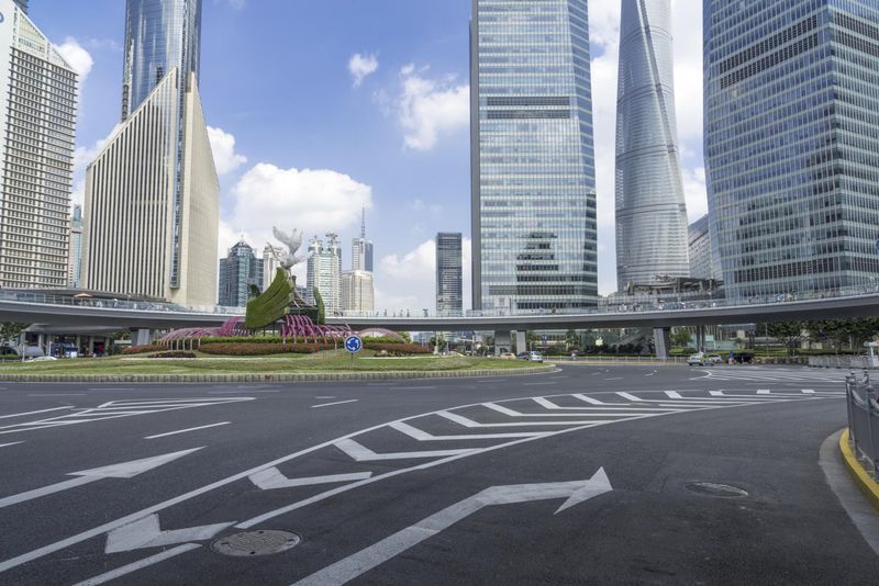 Modern Architecture: Skyscraper in Shanghai - HDRi Maps and Backplates