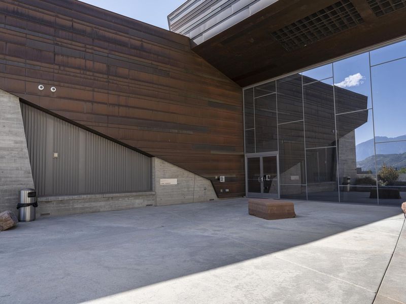 Modern Architecture in Utah: Residential Building HDRi Maps and Backplates