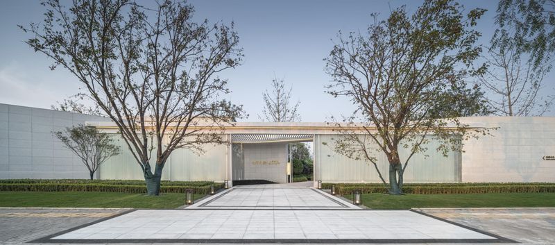Modern Building in Xian, China - HDRi Maps and Backplates