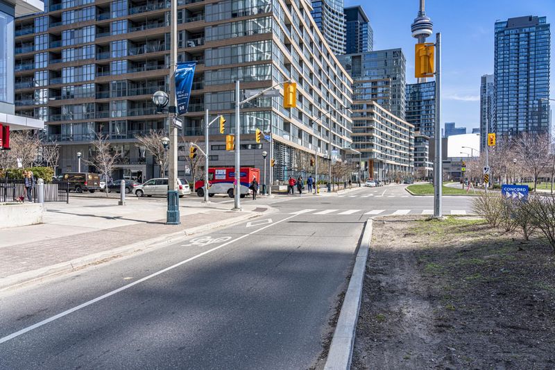 Modern Cityscape in Toronto, Ontario, Canada HDRi Maps and Backplates