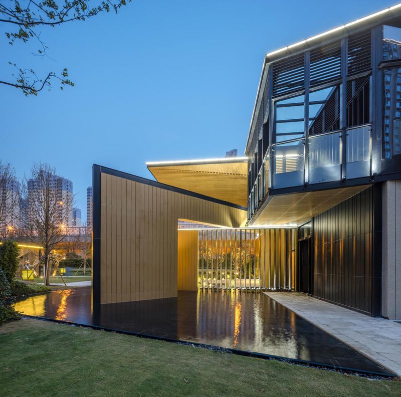 Modern House in Suzhou, China with Illuminated Courtyard HDRi Maps and ...