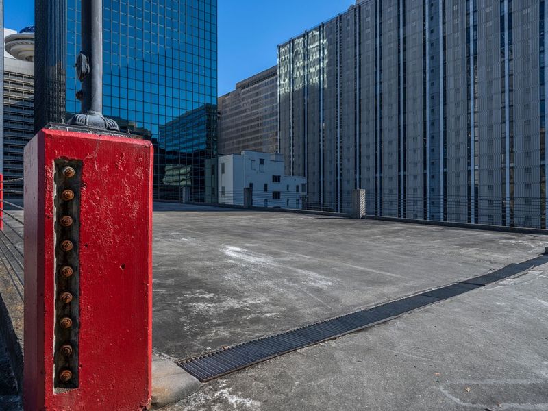 Modern Office Building in Atlanta, Georgia HDRi Maps and Backplates