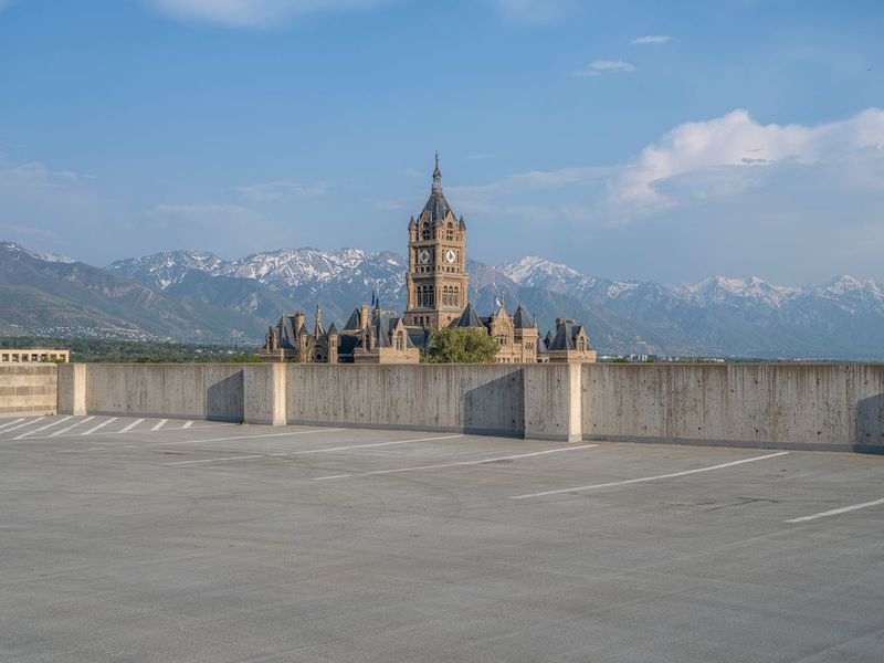 Modern Urban Design in Salt Lake City: Concrete Streets and Parking ...