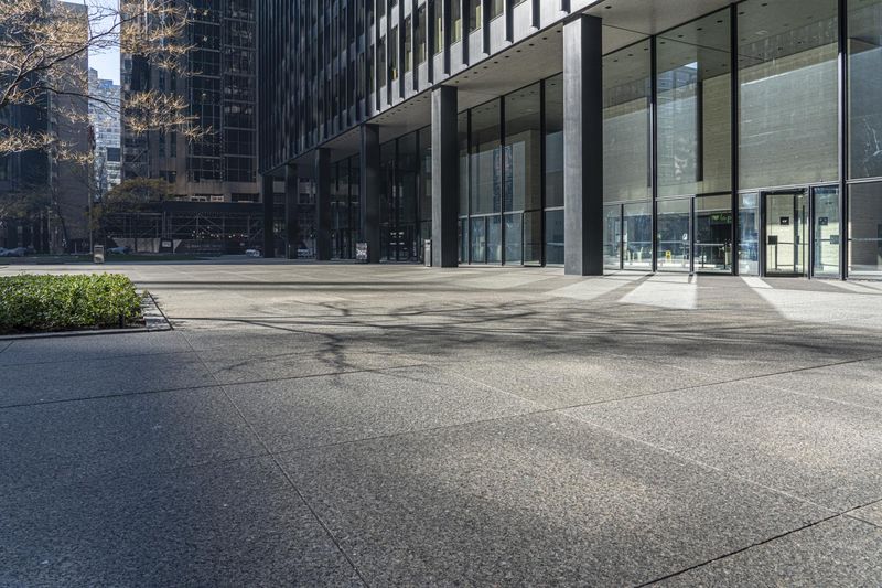 Monochrome City: Reflections in Glass HDRi Maps and Backplates